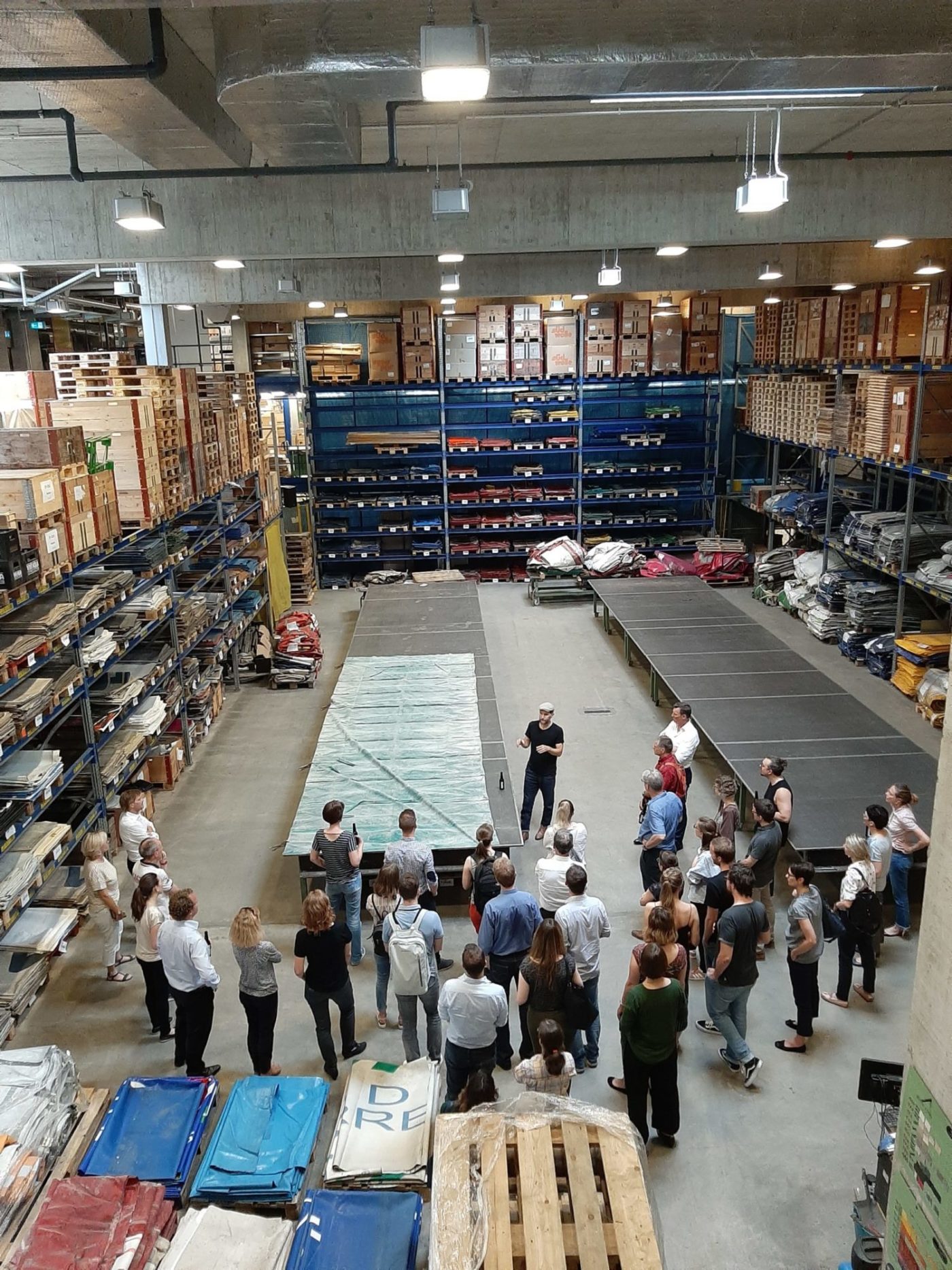 Ein Blick hinter die Kulissen bei FREITAG - Alumni FHNW Angewandte ...